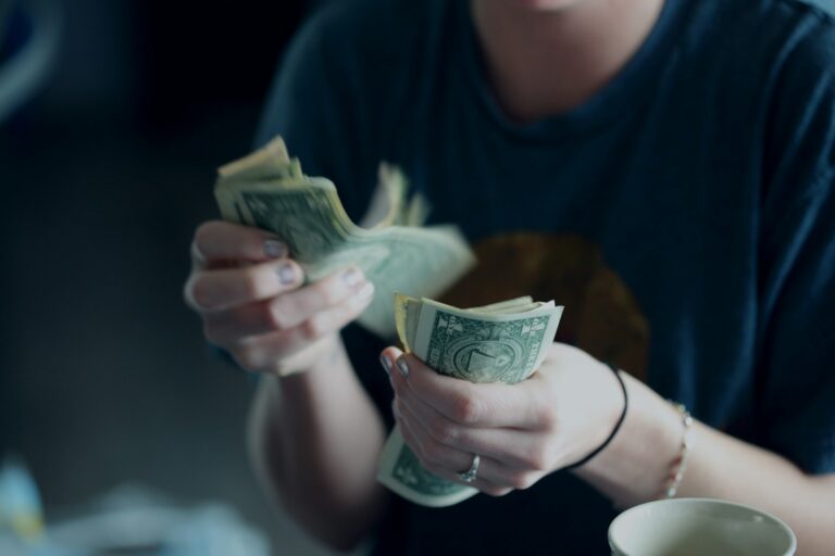 Fuentes de financiamiento: Internas, externas y factores esenciales ...
